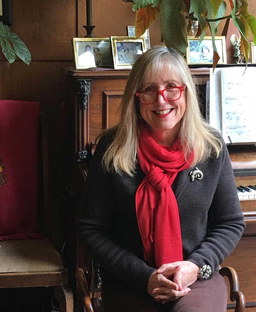 Who is Cindy Hurn? - Cindy Hurn